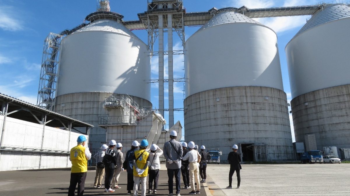 We held a power plant tour for local residents | RENOVA, Inc.